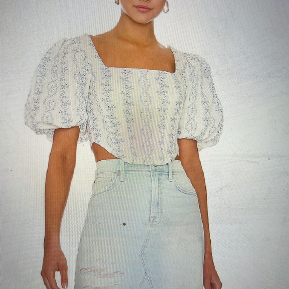 SAYLOR | Tops | Saylor Top Korey Style Blue And White Puff Sleeves ...